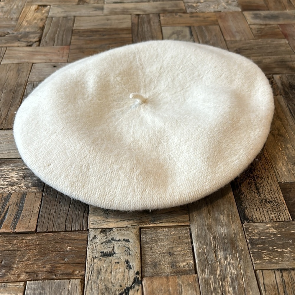 Cream Wool Beret - Gem